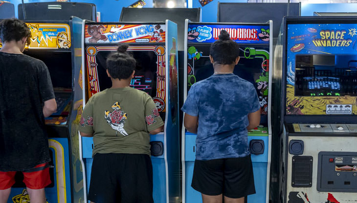 Fun retro activities | Destination Ontario