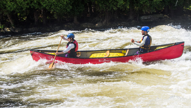 Experience whitewater paddling | Destination Ontario