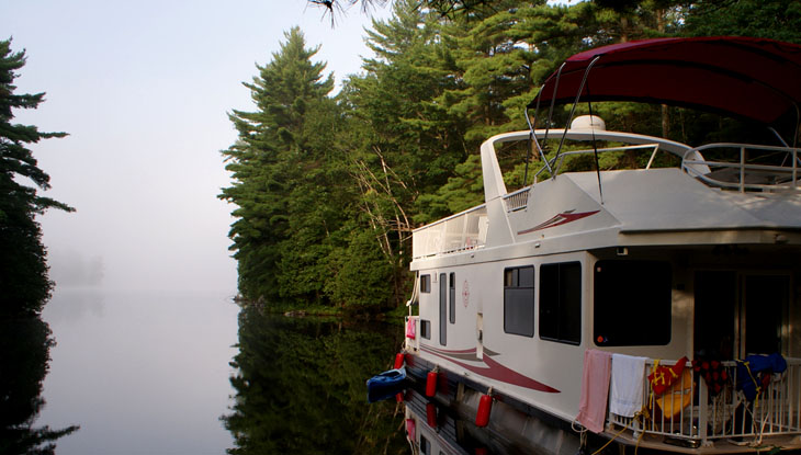 Houseboating and houseboat rentals | Destination Ontario
